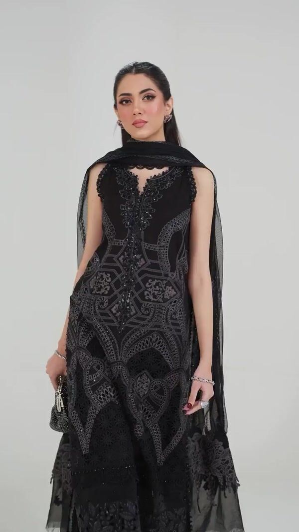 Lawn Kurta Set in Black by Maria B - LYL3439 | Laam.pk