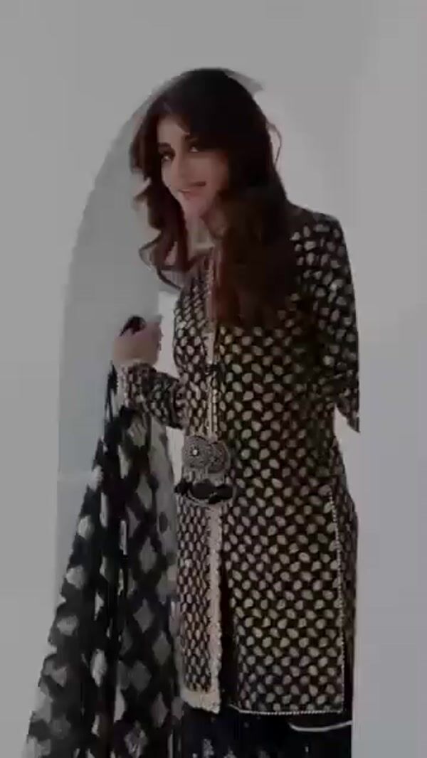 Gharara in Black by Miss & Mrs - TUP5144 | Laam.pk